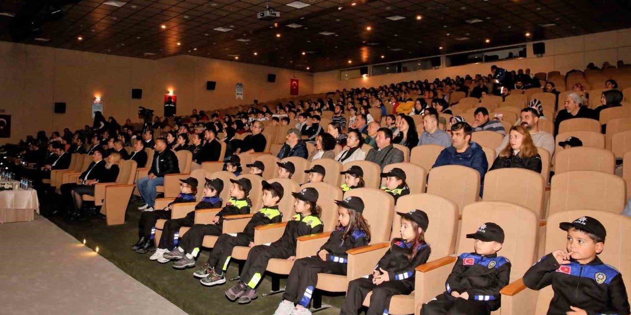 Teknolojiyi Abartma Geleceğini Karartma Faaliyetleri Tamamlandı