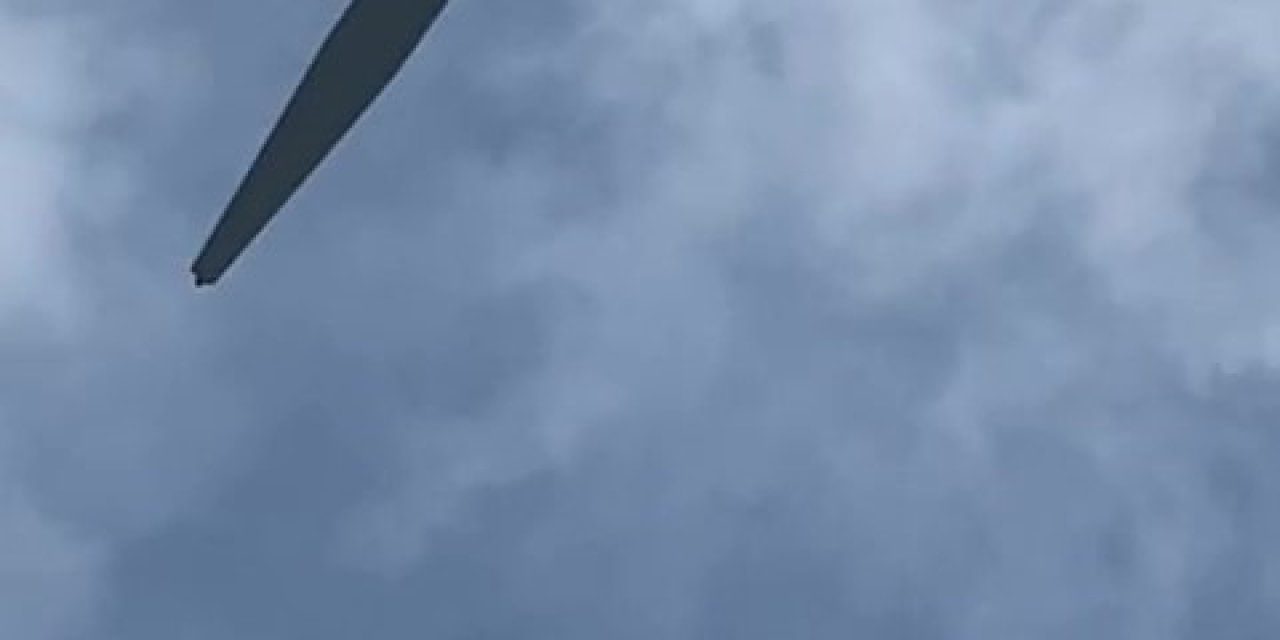 Yerli Motor Teı-pd170 İle Havalanan Aksungur İha’dan Alçaktan Gösteri Uçuşu